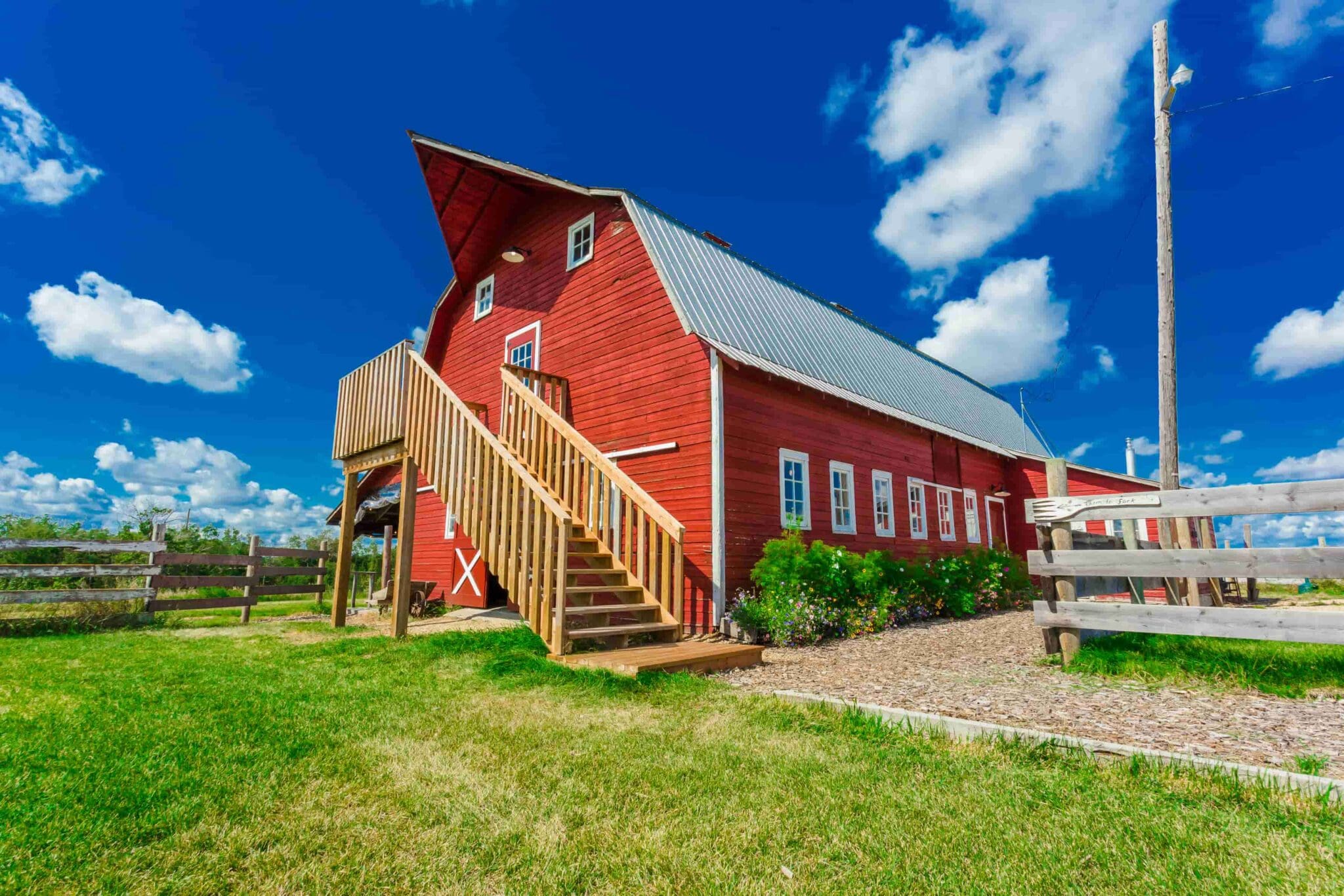 The Old Red Barn | Go East of Edmonton